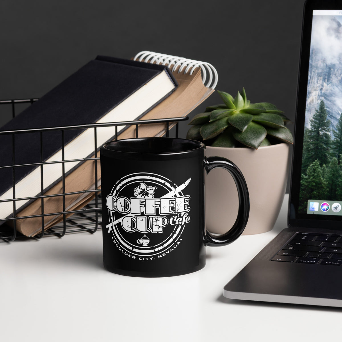 Black Glossy Mug – The World Famous Coffee Cup Cafe